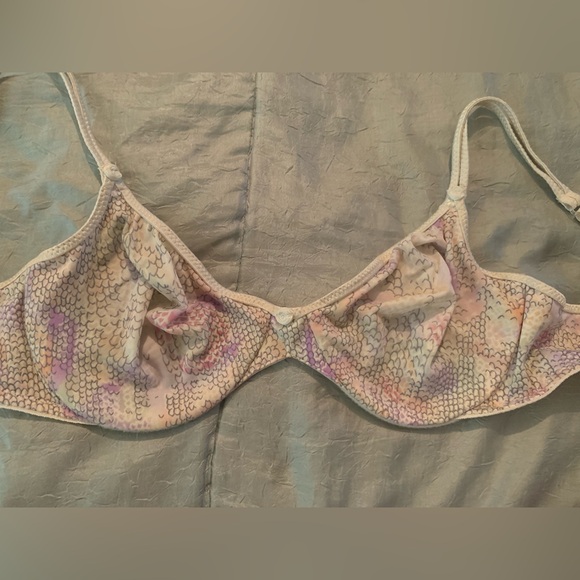 barely there | Intimates & Sleepwear | 32 Barely There Snake Print Bra ...
